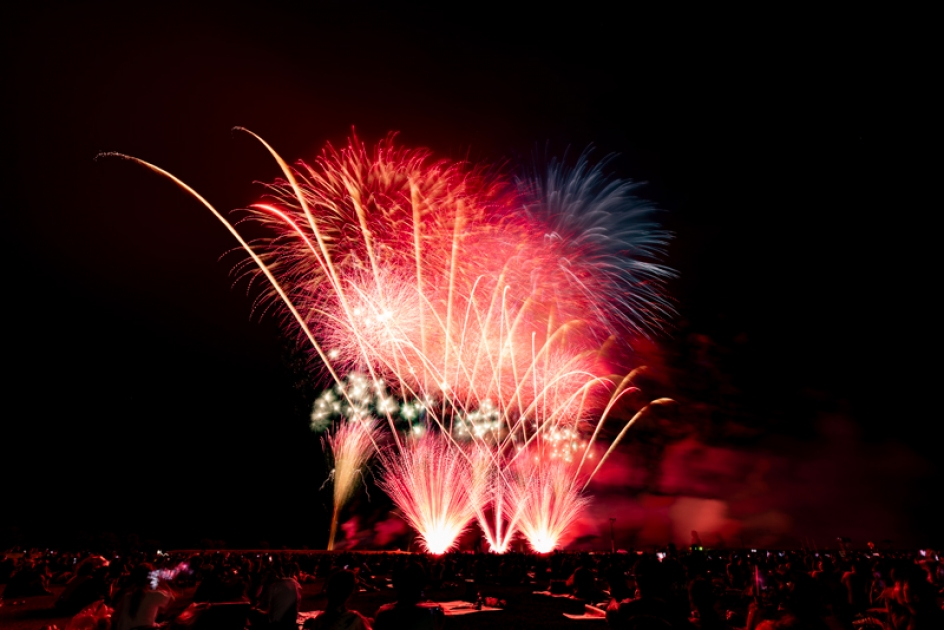 第20回の節目を迎えた男鹿日本海花火 | 秋田県就活情報サイト Kocchake! (こっちゃけ)